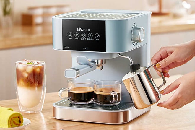 Máy pha cà phê có phải là thiết bị gia dụng bạn nên sắm?